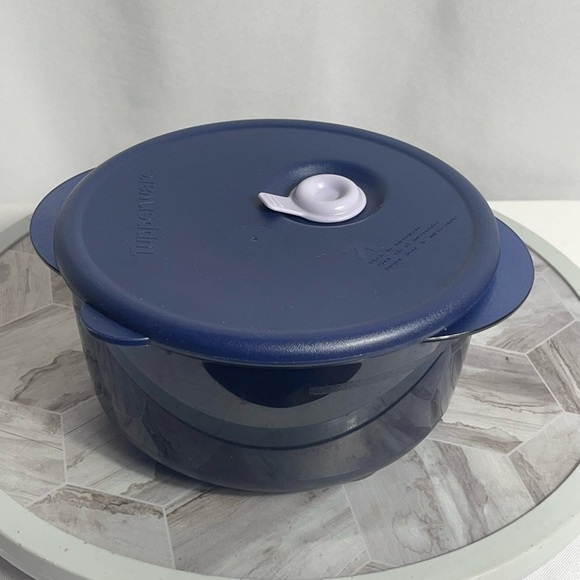 Tupperware | Kitchen | Tupperware Microwave Pressure Cooker 3l 300ml ...